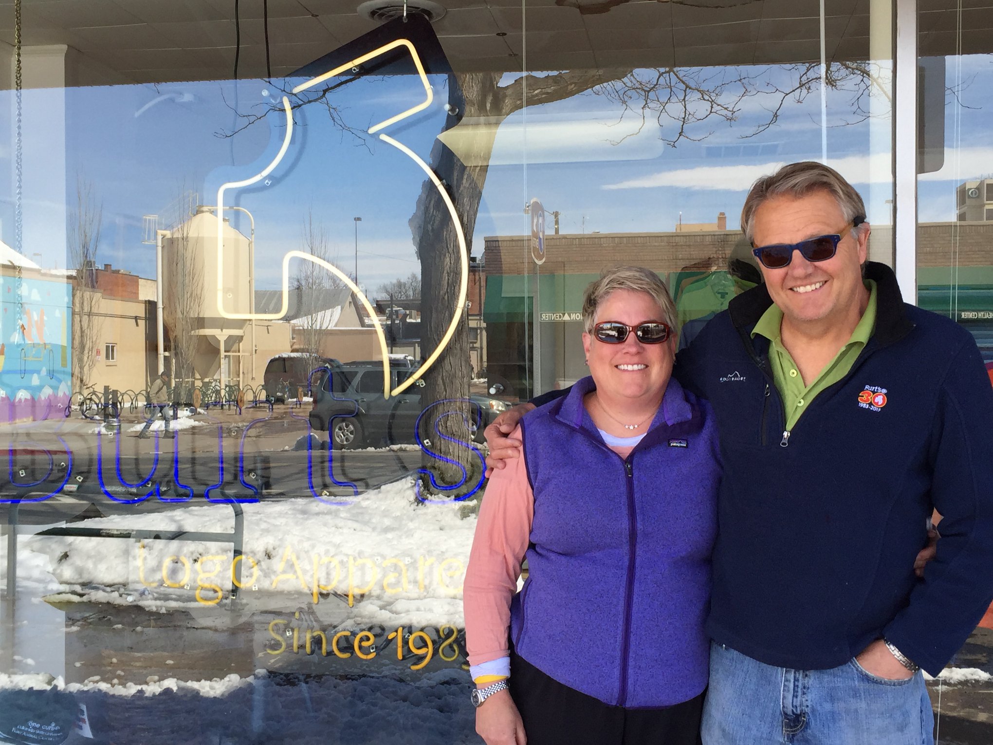 Burt’s Logo Apparel: A Family Affair for 35 Years - We R Foco